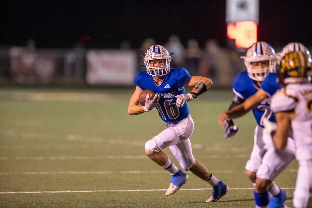 Stamford Football - Varsity Preview